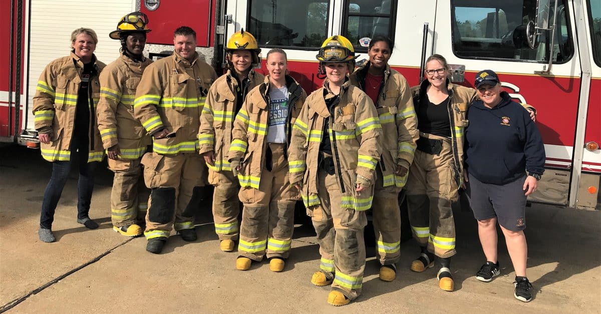 Dallas Outreach Staffer Learns About Firefighters’ Work